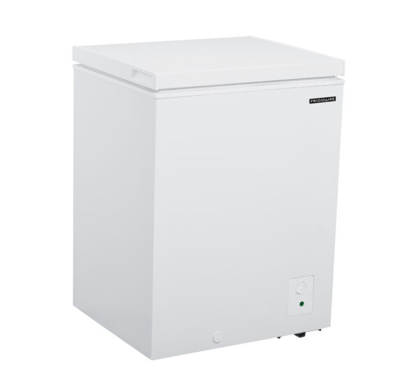 Chest Freezers | Frigidaire
